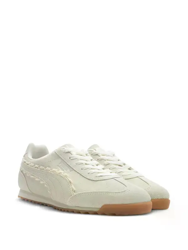 PUMA Arizona Lace Sneakers