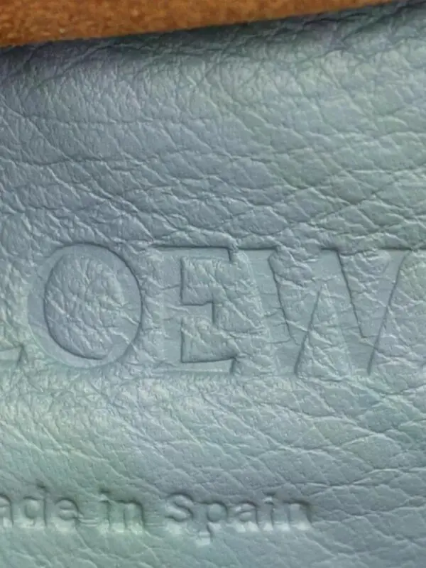 Loewe Amazona 36 Satchel