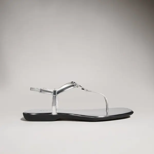 Gucci Interlocking G Metallic Leather Thong Sandal - Silver