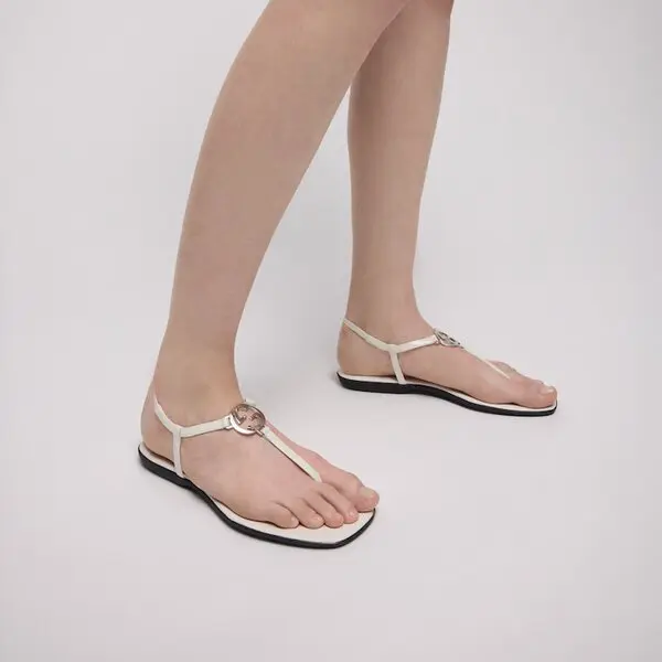 Gucci Interlocking G Patent Leather Thong Sandal - White