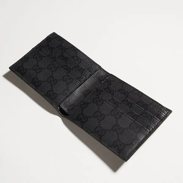 Gucci Bi-fold Wallet With Metal Tag