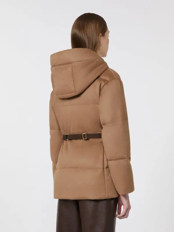 Max Mara Short Water-repellent Down Jacket With Hood And Leather Belt