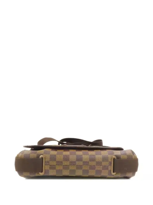 LOUIS VUITTON Mm Brooklyn Messenger Bag