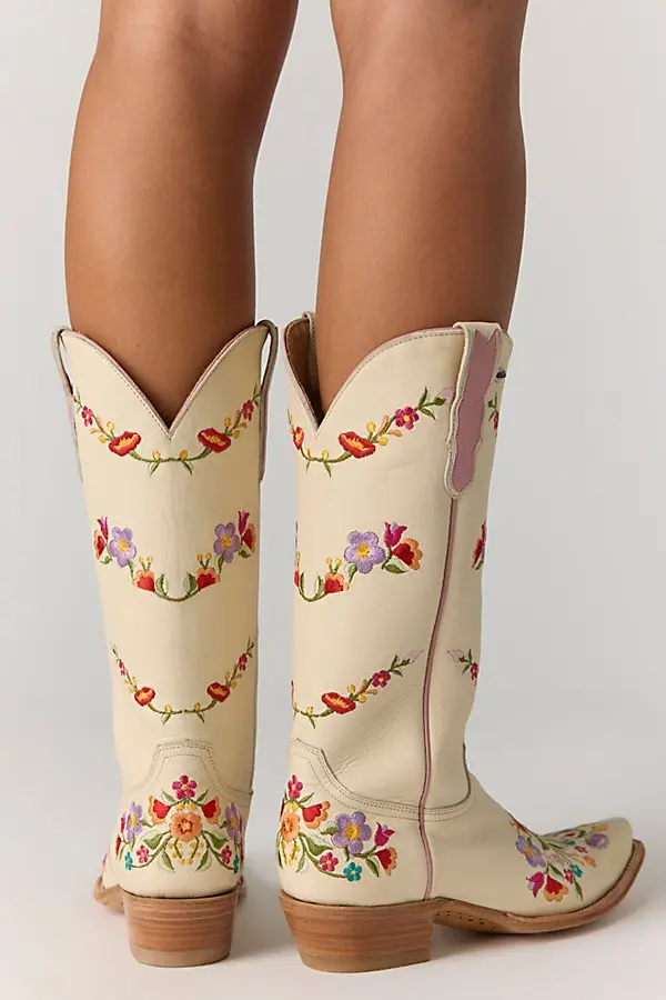 MEXICANA Midsommar Western Boots With Floral Embroidery