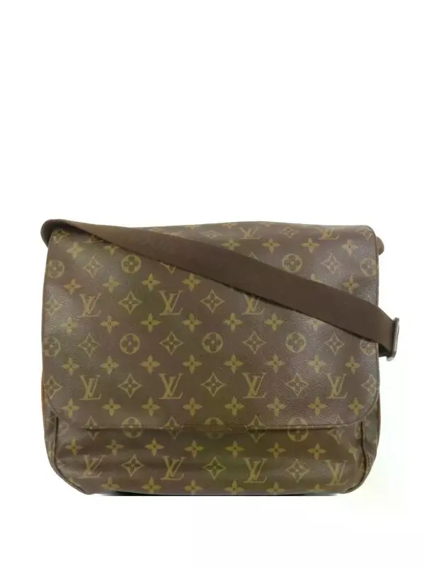 LOUIS VUITTON Monogram Canvas Beaubourg Mm Cross Body Bag