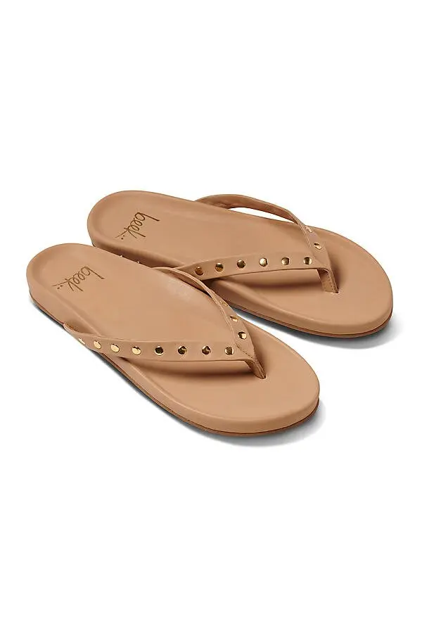 Beek Tringa Flip Flops With Stud Detailing - Tan