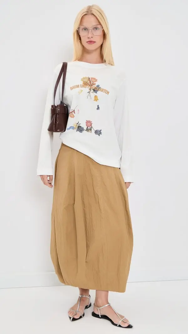 Baum Und Pferdgarten Long Sleeve Cotton T-shirt With Floral Graphics