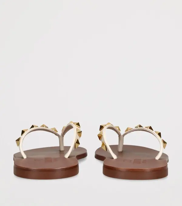 Valentino Garavani Rockstud Leather Flip Flops - White