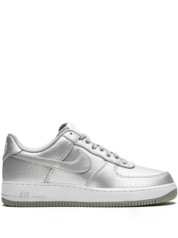 Nike Force 1 '07 Lv8 Sneakers