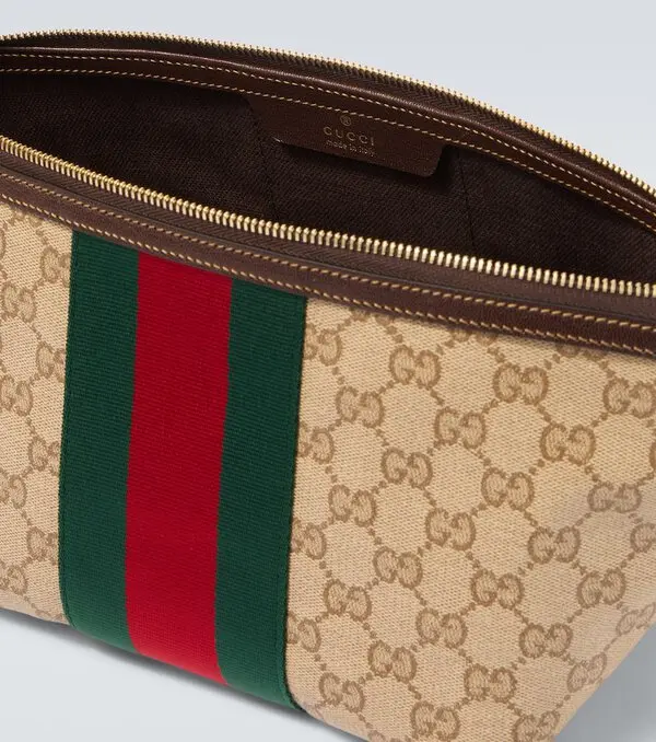 Gucci Essence Classic Gg Canvas Toiletry Bag - Brown