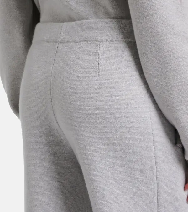 GOD'S TRUE CASHMERE Straight Leg Pants With Rose Quartz Detail