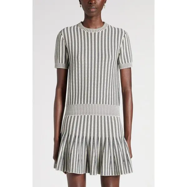 Alexander McQueen Short Sleeve Jacquard Stripe Sweater - Ivory/navy