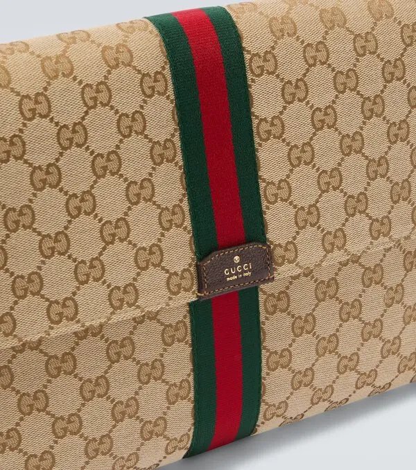 Gucci Gg Canvas Medium Pouch