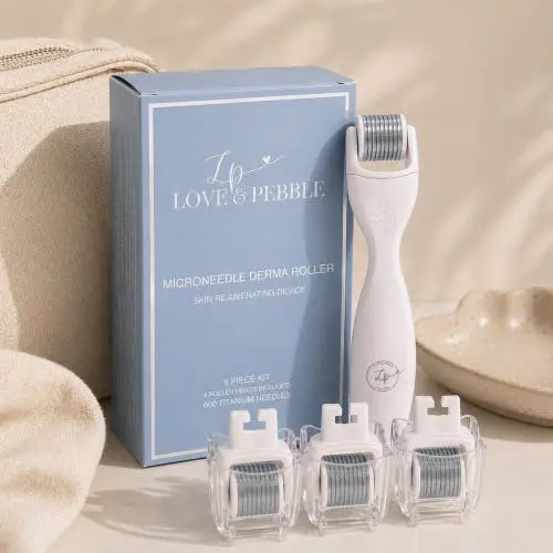 LOVE AND PEBBLE Microneedle Derma Roller