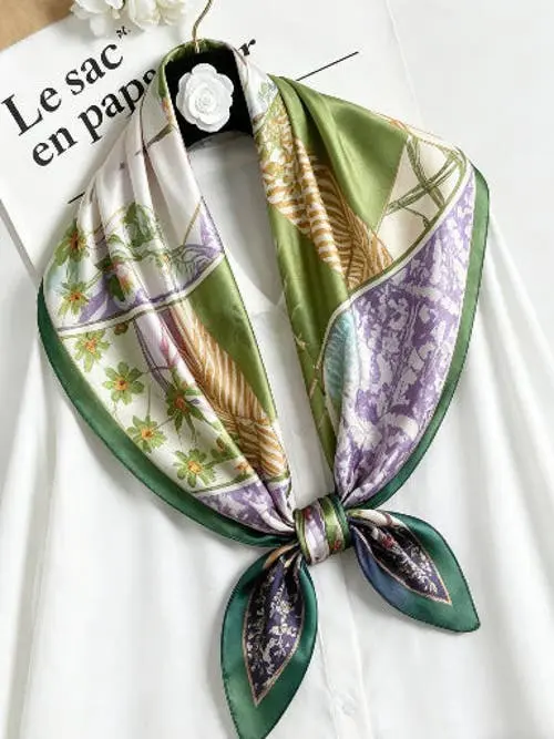 SILKSILKY Pure Silk Colored Square Scarf - Light Green