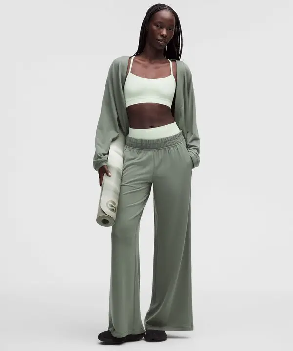 Lululemon Be Calm Shrug
