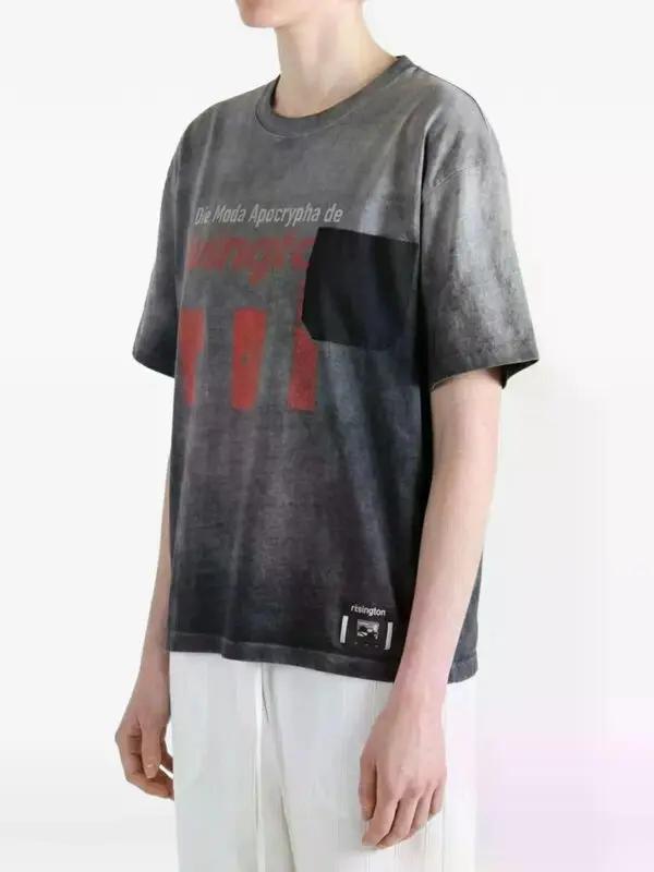 RRR123 Graphic Print Pocket T-shirt