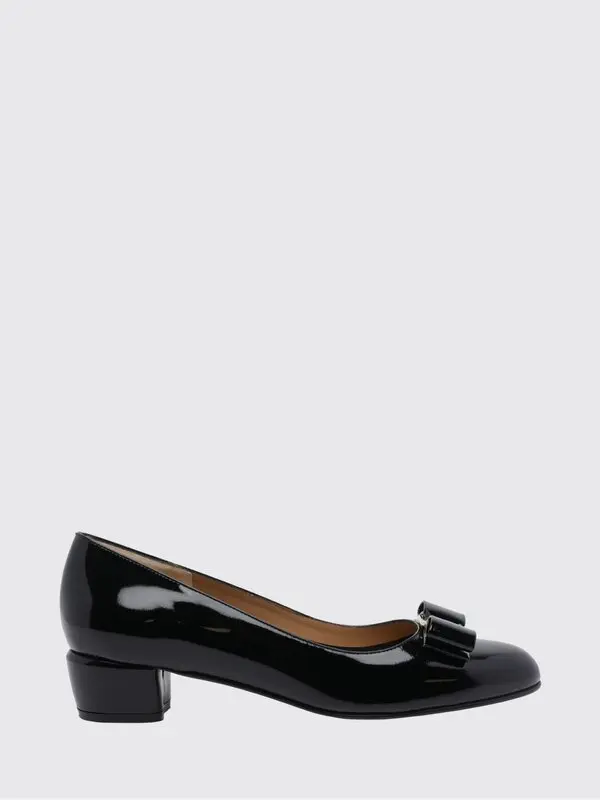 FERRAGAMO Vara Patent Leather Pumps With Bow Detailing - Black