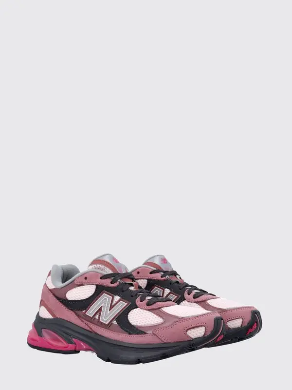 NEW BALANCE 2010 Low Top Sneakers - Pink