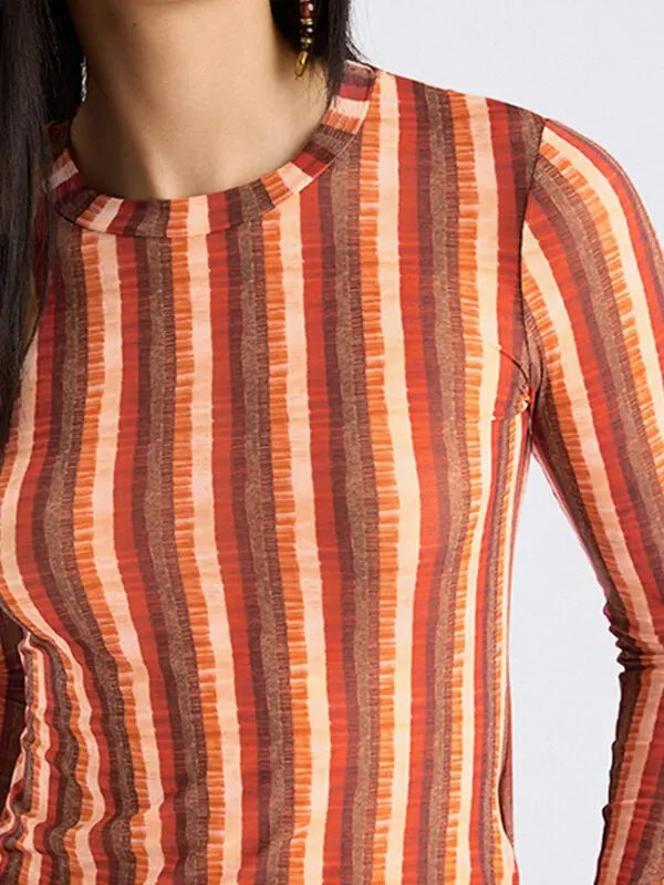 Momoni Long Sleeve Crewneck Top - Orange