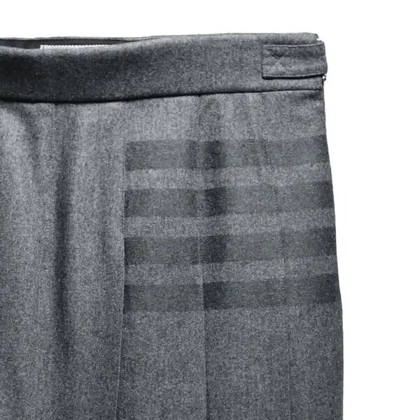 Thom Browne Pleated Midi Skirt With Stripe Details - Grey