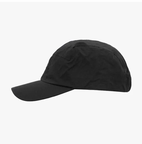 C.P. COMPANY Curved Brim Cap