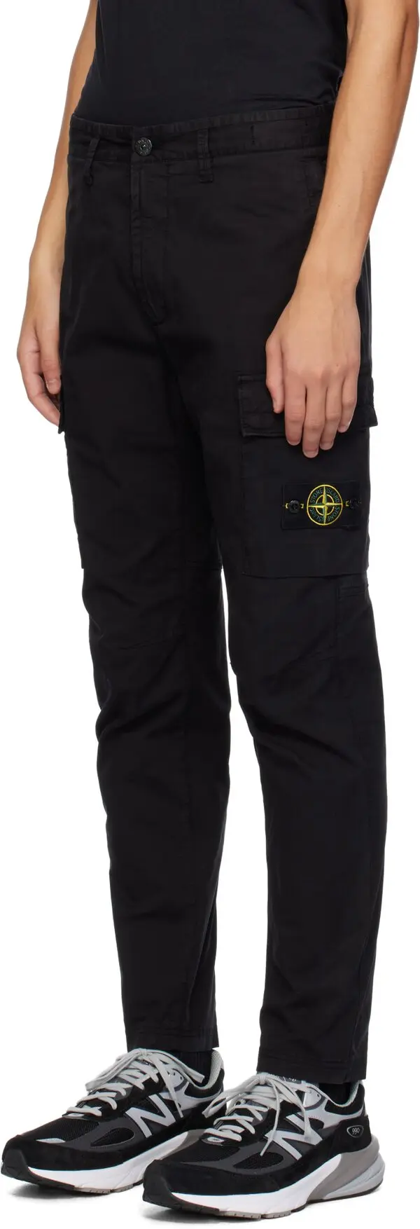 Stone Island Cargo Pants With Logo Patch - Black