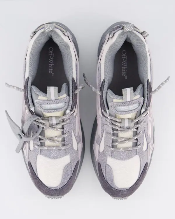 Off-White Arrow Appliqué Lace-up Sneakers - Grey