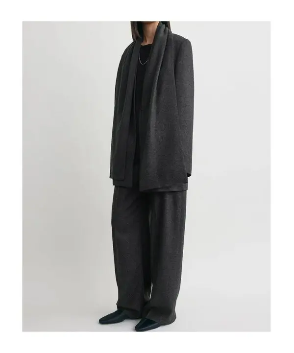 TOTEME V-neck Scarf Suit Jacket