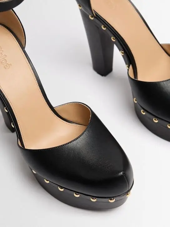 Chloé Lola Shiny Leather Pumps With Stud Embellishments - Black