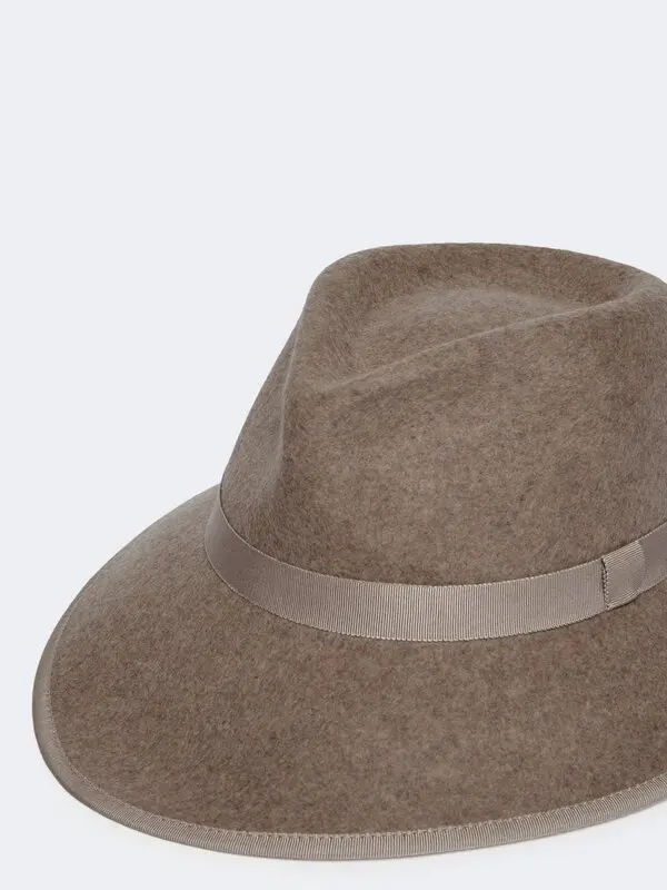 Max Mara Wool Felt Hat With Grosgrain Ribbon Trim - Beige