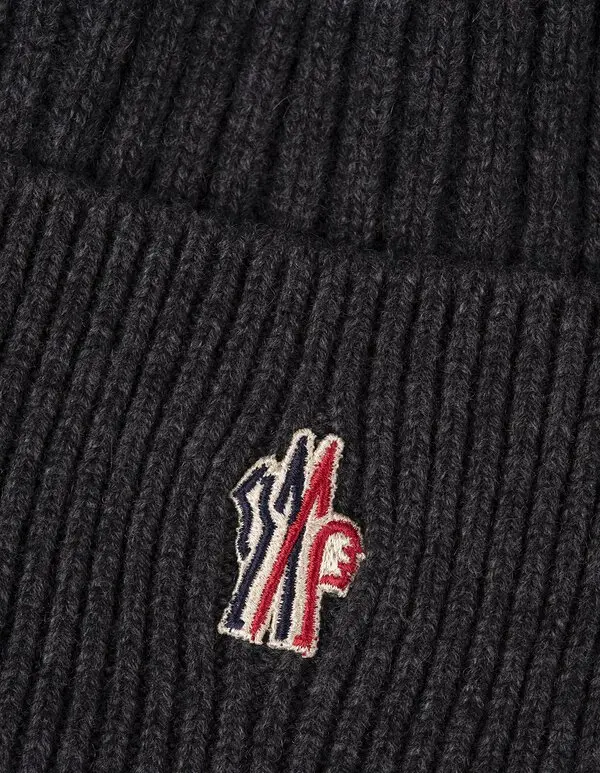 Moncler Logo Patch Knit Beanie - Black