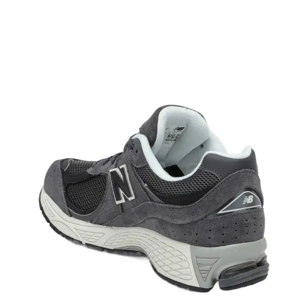 NEW BALANCE 2002r Lace-up Sneakers - Grey
