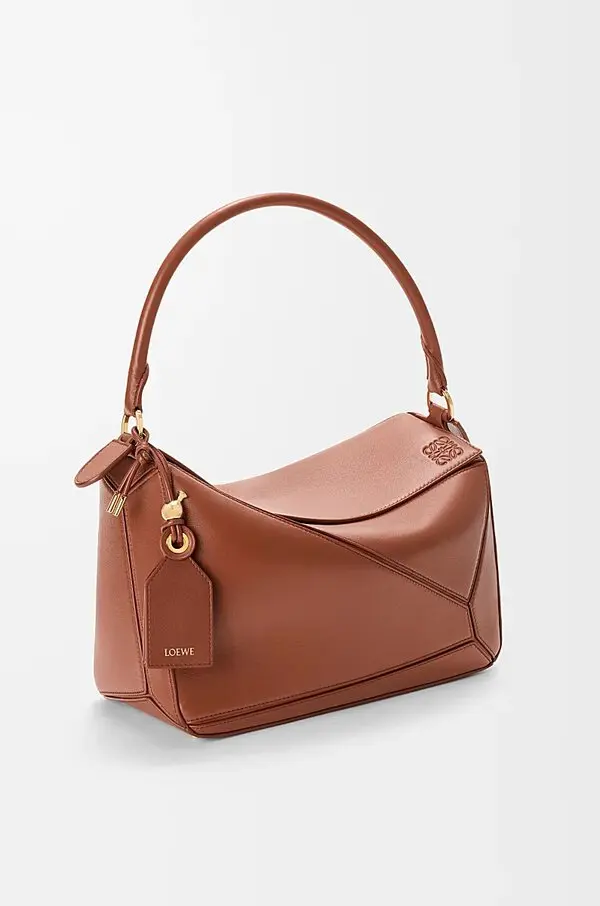 Loewe Medium Puzzle Bag In Nappa Lambskin - Walnut