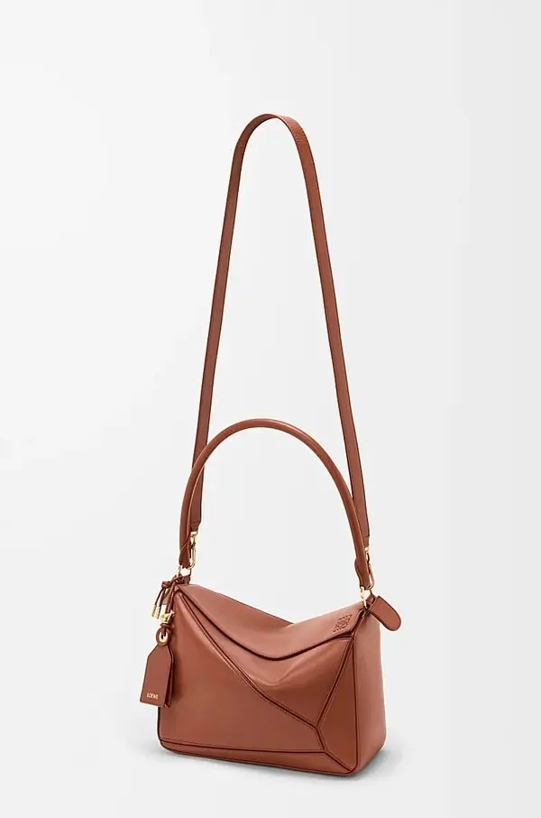 Loewe Medium Puzzle Bag In Nappa Lambskin - Walnut