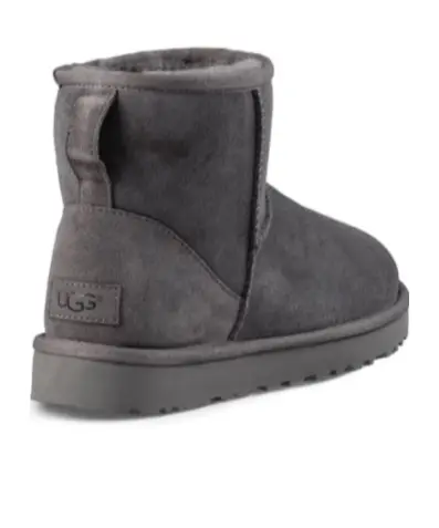 UGG Rear Pull-ring Suede Ankle Boots - Black