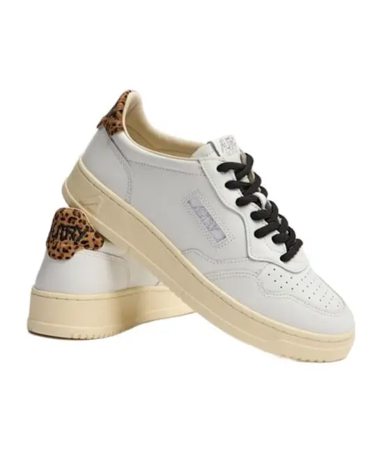 AUTRY Medalist Low Sneakers - White