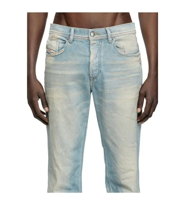 DIESEL® D-definitive L32 Distressed Jeans