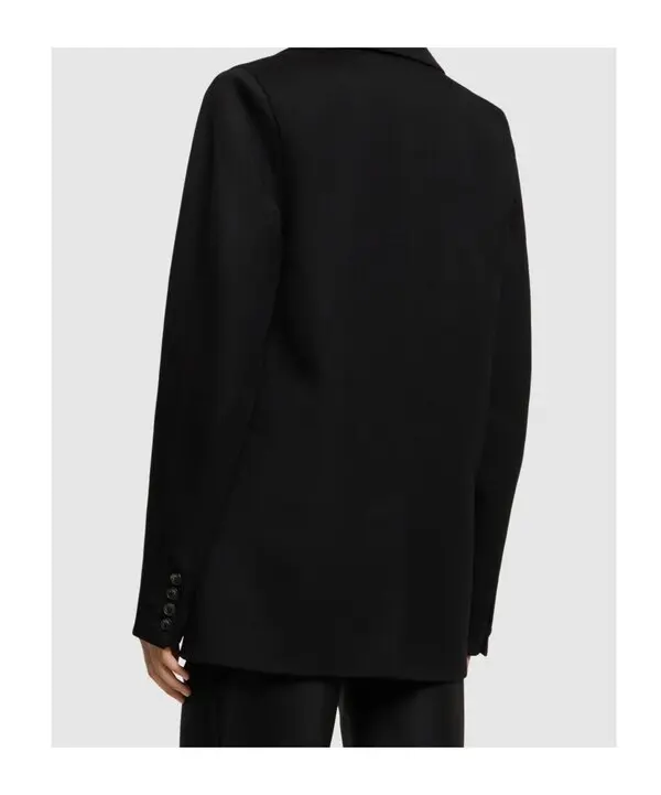 16Arlington Tailored Blazer With Notched Lapels