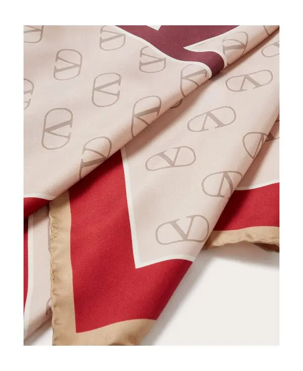 Valentino Garavani Vlogo Signature Silk Scarf - No