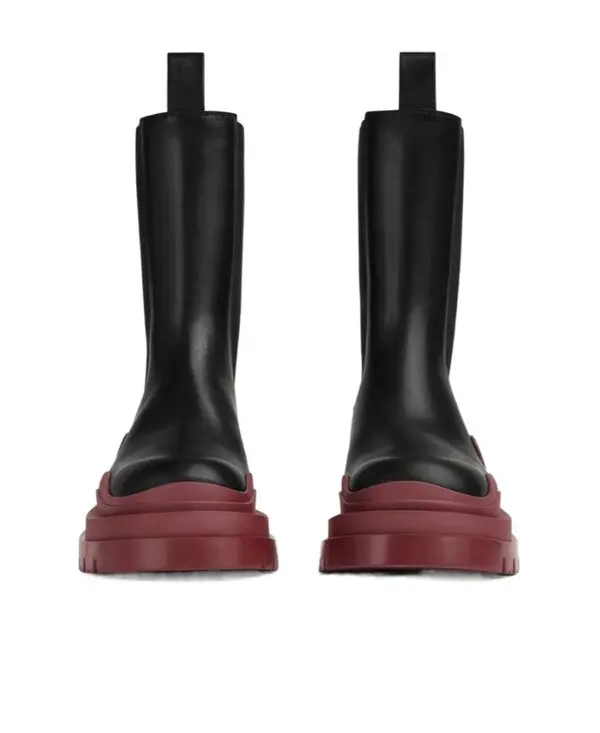 Bottega Veneta Leather Chelsea Boots