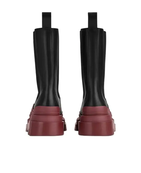 Bottega Veneta Leather Chelsea Boots