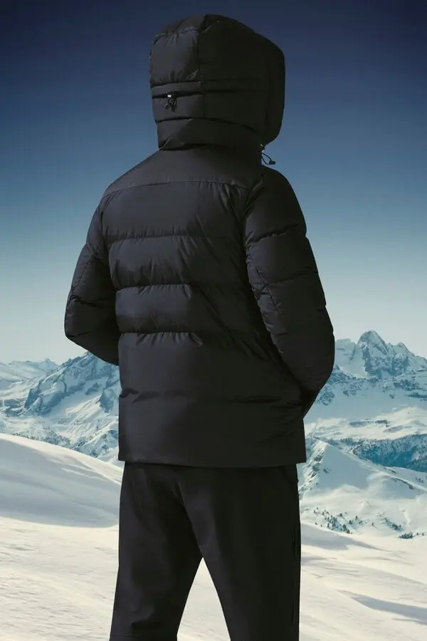 Moncler Rodenberg Short Down Jacket