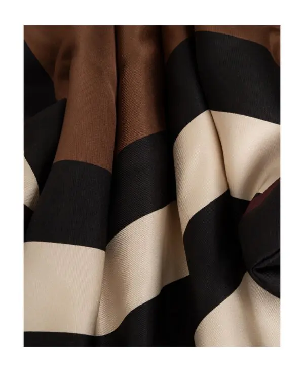 Burberry Logo Detail Scarf