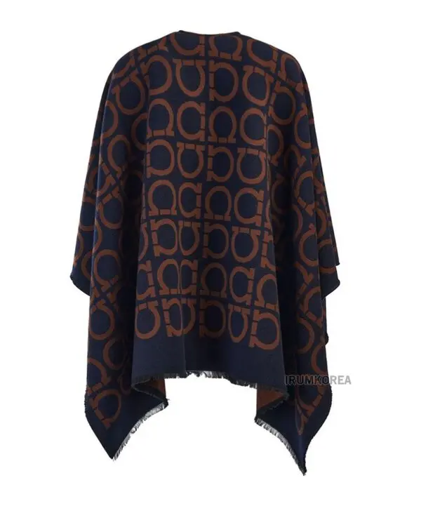 FERRAGAMO Patterned Shawl