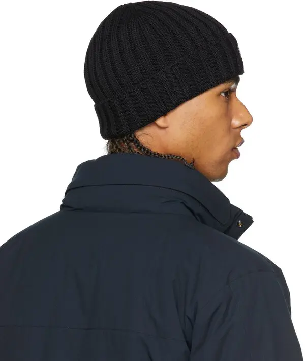 C.P. COMPANY Ribbed Logo Beanie