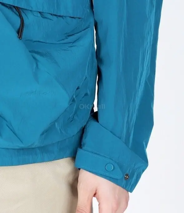 C.P. COMPANY Chrome-r Lens Detailed Windbreaker