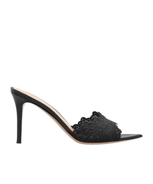 GIANVITO ROSSI Yvonne Lace Heeled Mules - Black