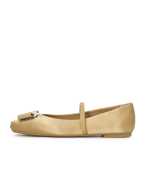 FERRAGAMO Zina T Light Came Flat Shoes