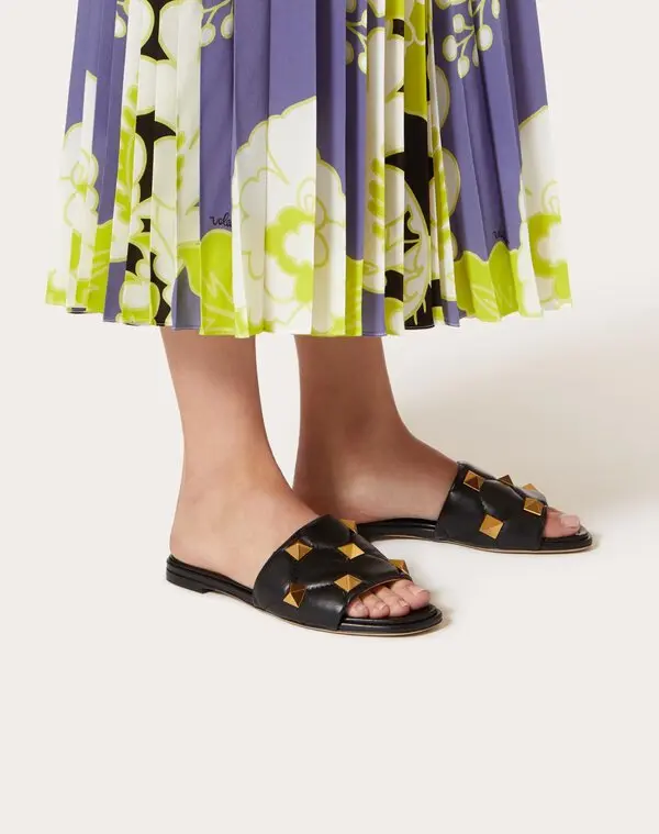 Valentino Garavani Roman Stud Slip-on Sandals - Black